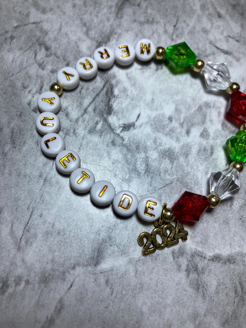 Merry Yuletide Friendship Bracelet - Etsy