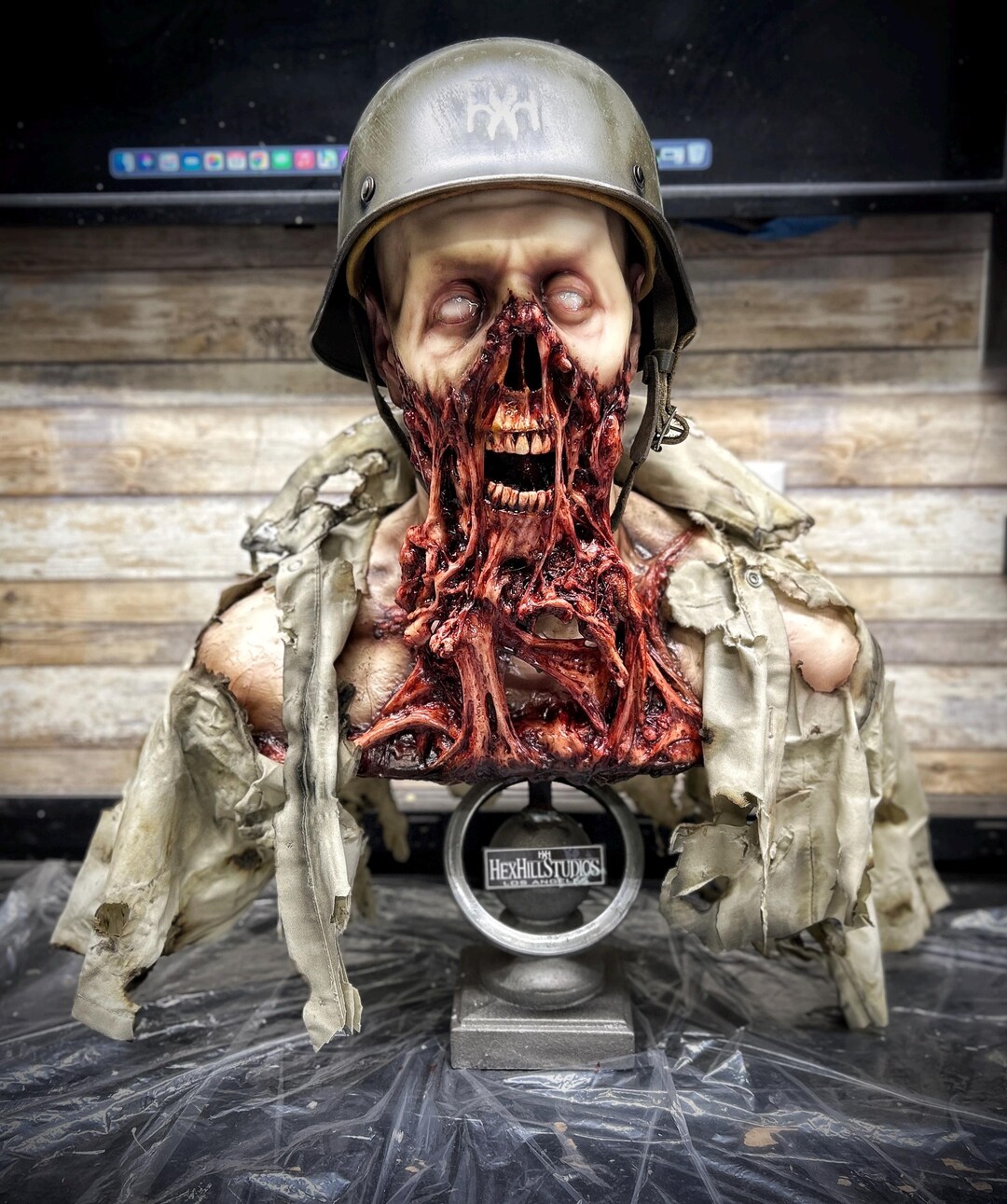 Life Size HEXHILL STUDIOS GWAR-Z Zombie Bust Collector Evil Horror ...