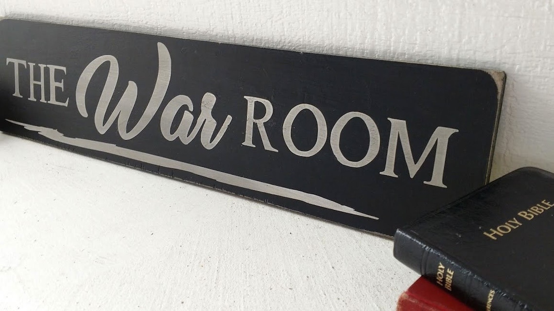 THE WAR ROOM Wooden Sign // Prayer Room // Faith Based Wood Sign ...