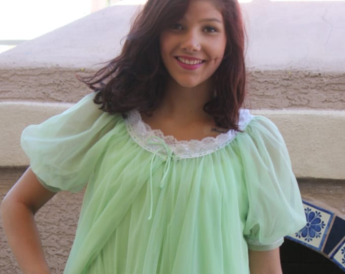 Vintage LISETTE USA Peignoir Nightgown & Chiffon Robe Set in Mint Green Lingerie Medium Full ...