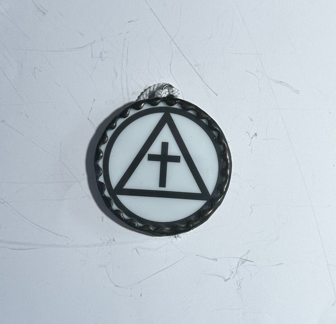 AA Christian Sun Catcher - Sign of Faith - Jesus in the Center of the ...