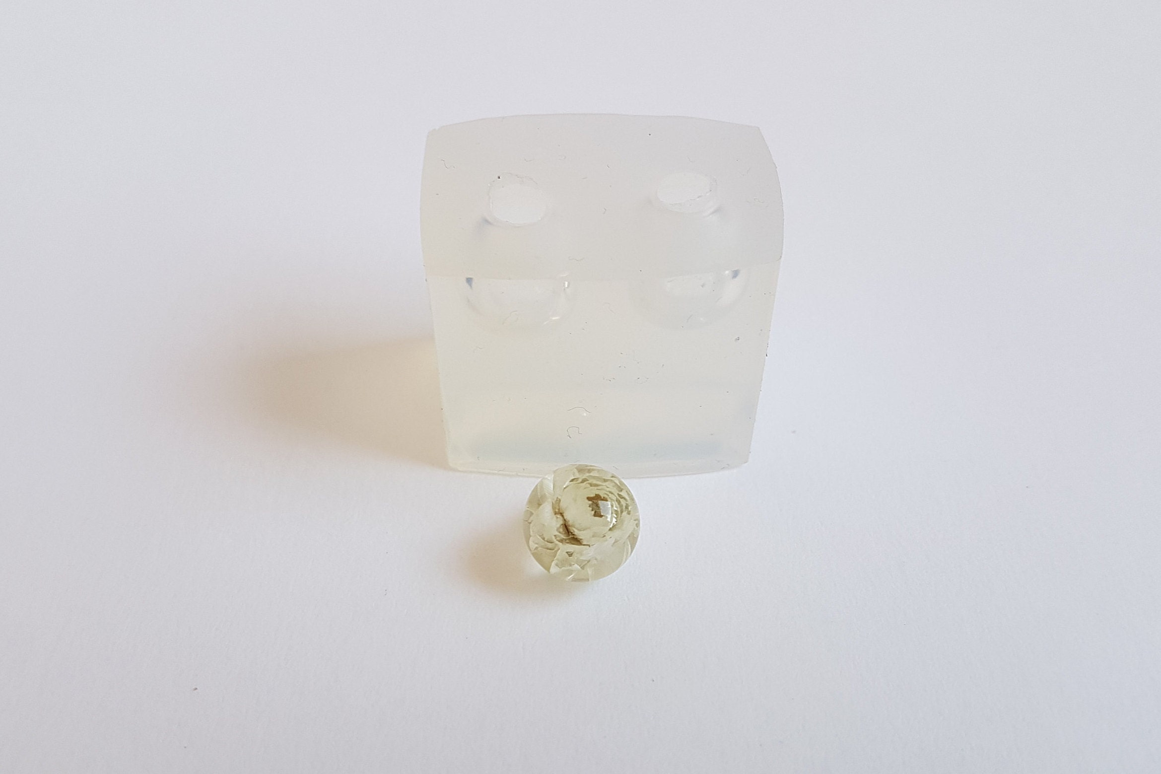 Transparent silicone mould for resin jewellery sphere/ball 11 | Etsy