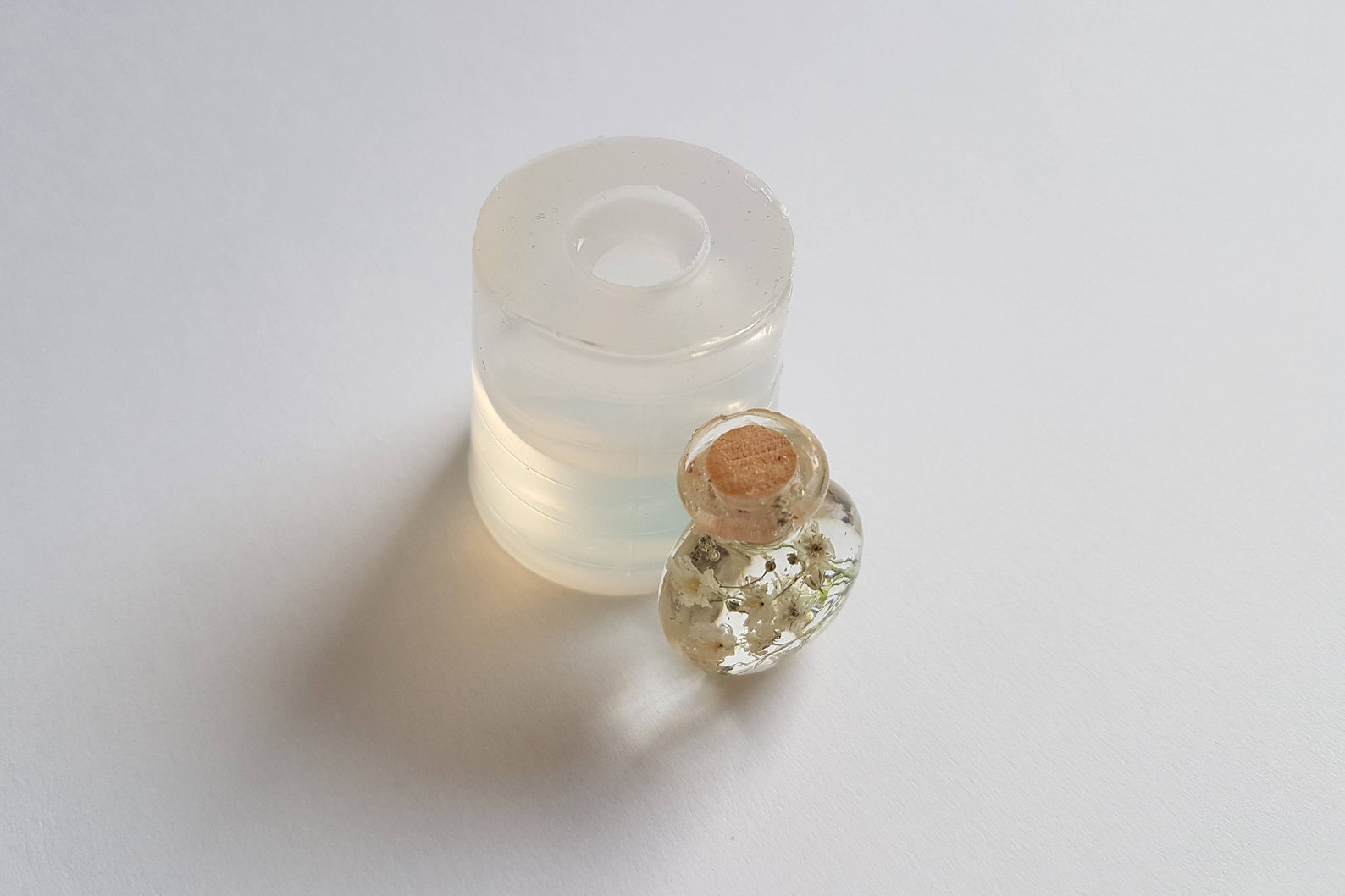Bottle Clear Transparent Silicone Mould for Resin Jewellery H 28 X 22/ ...