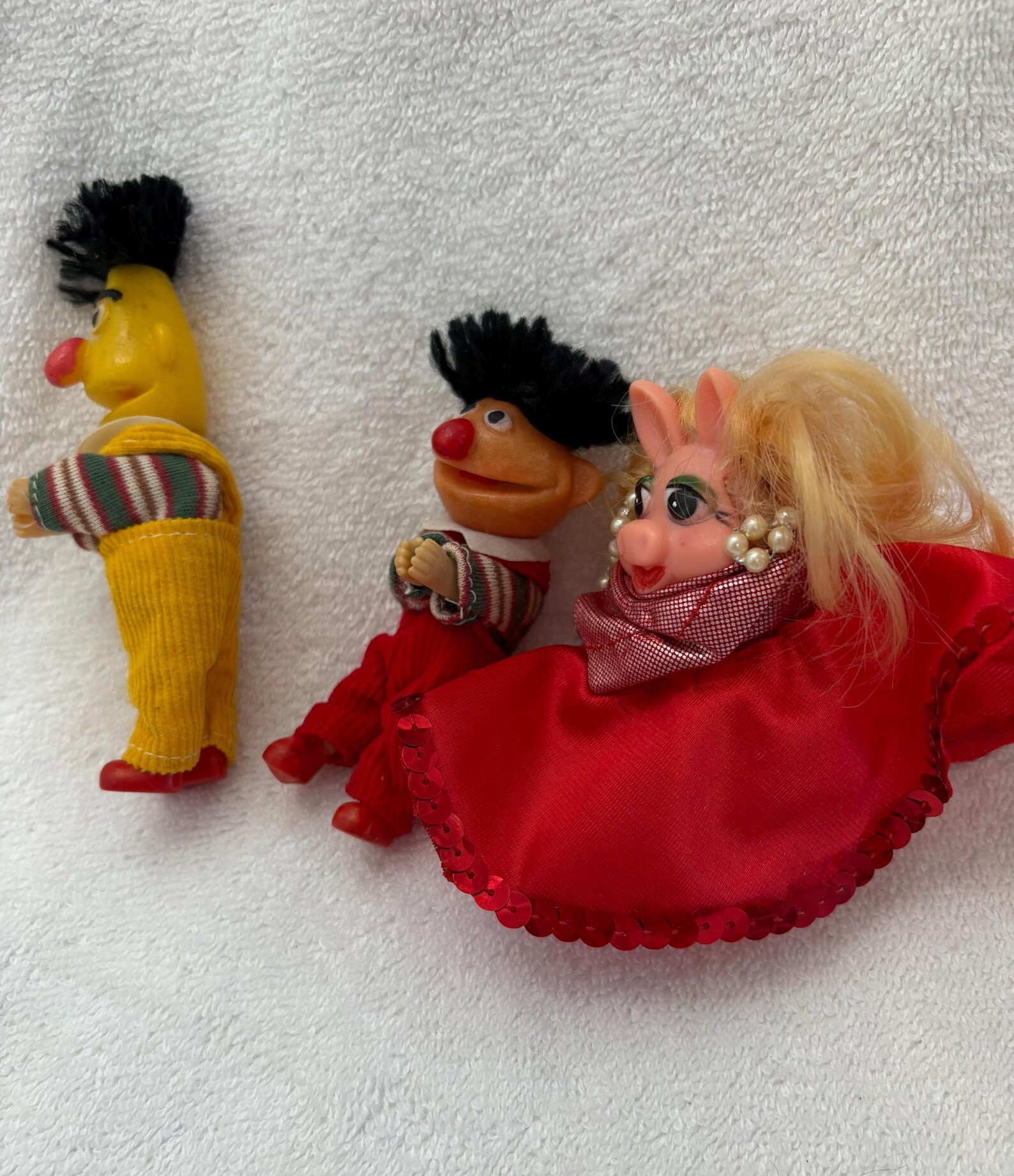 Sesame Street Clip-on's Bert and Ernie and Miss Piggy Hugger Pencil ...