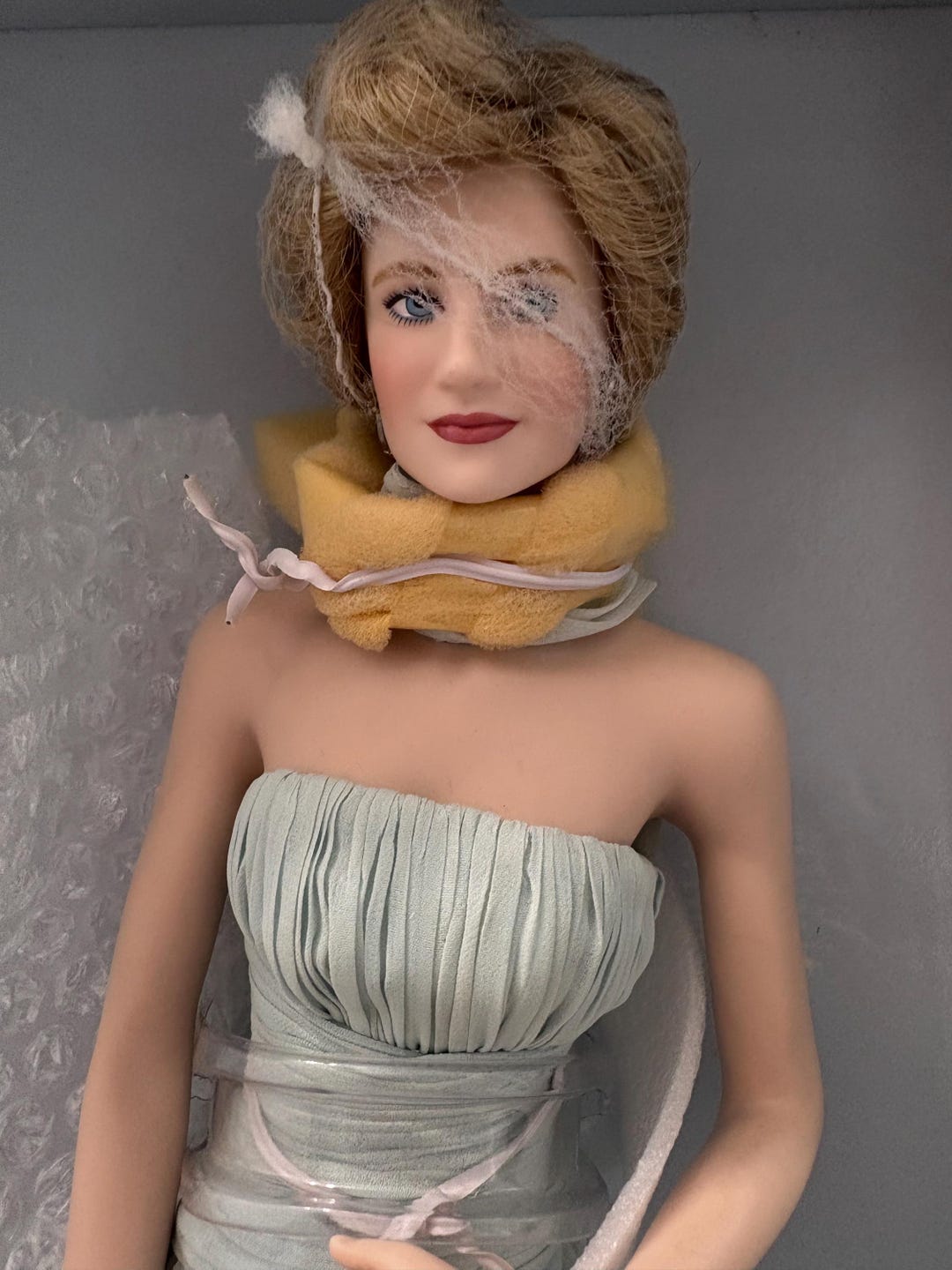 Diana, Princess of Wales Limited Edition Franklin Mint Portrait Doll ...