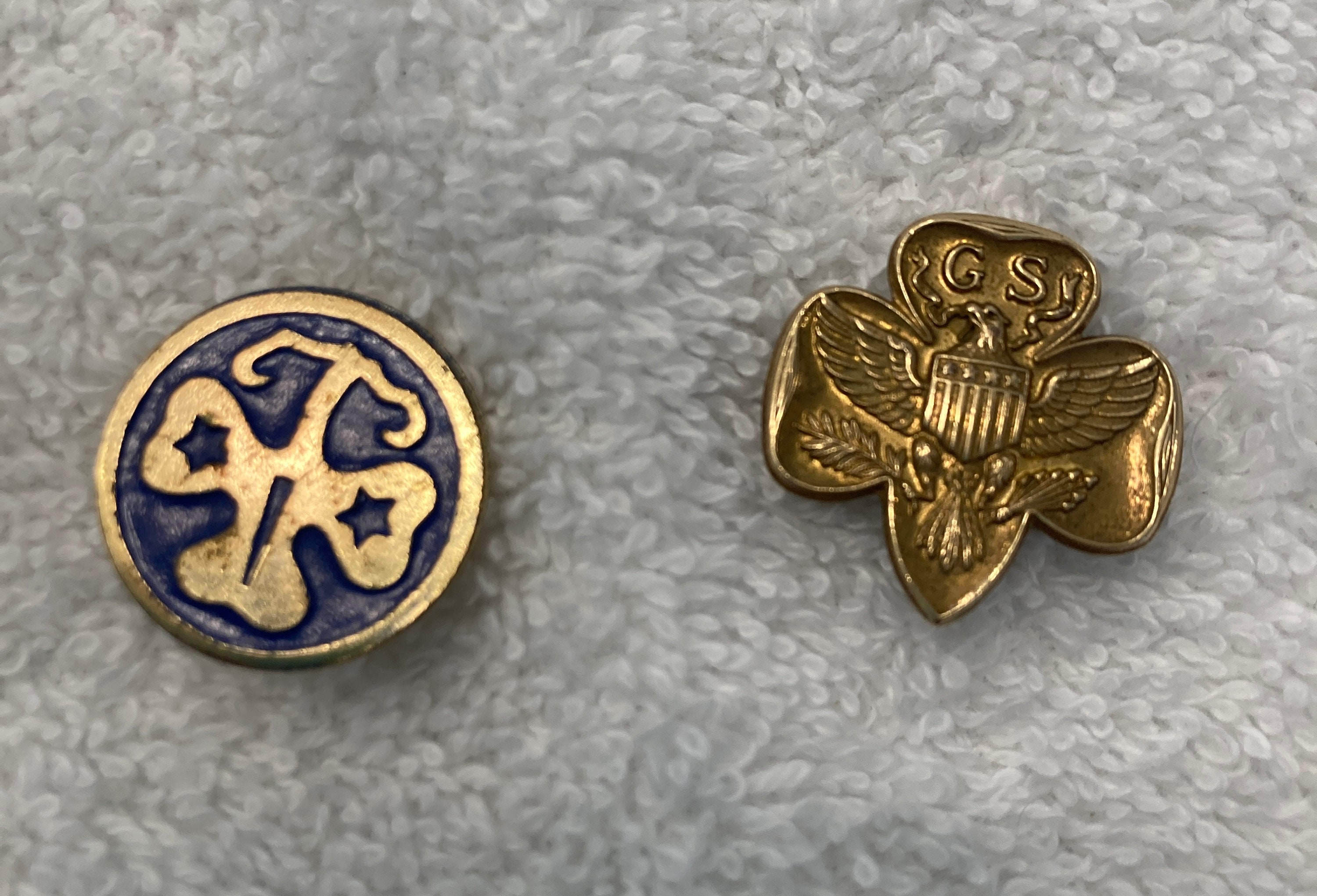 Vintage Girl Scout Trefoil Membership Pin Spring Closure and 1960's ...