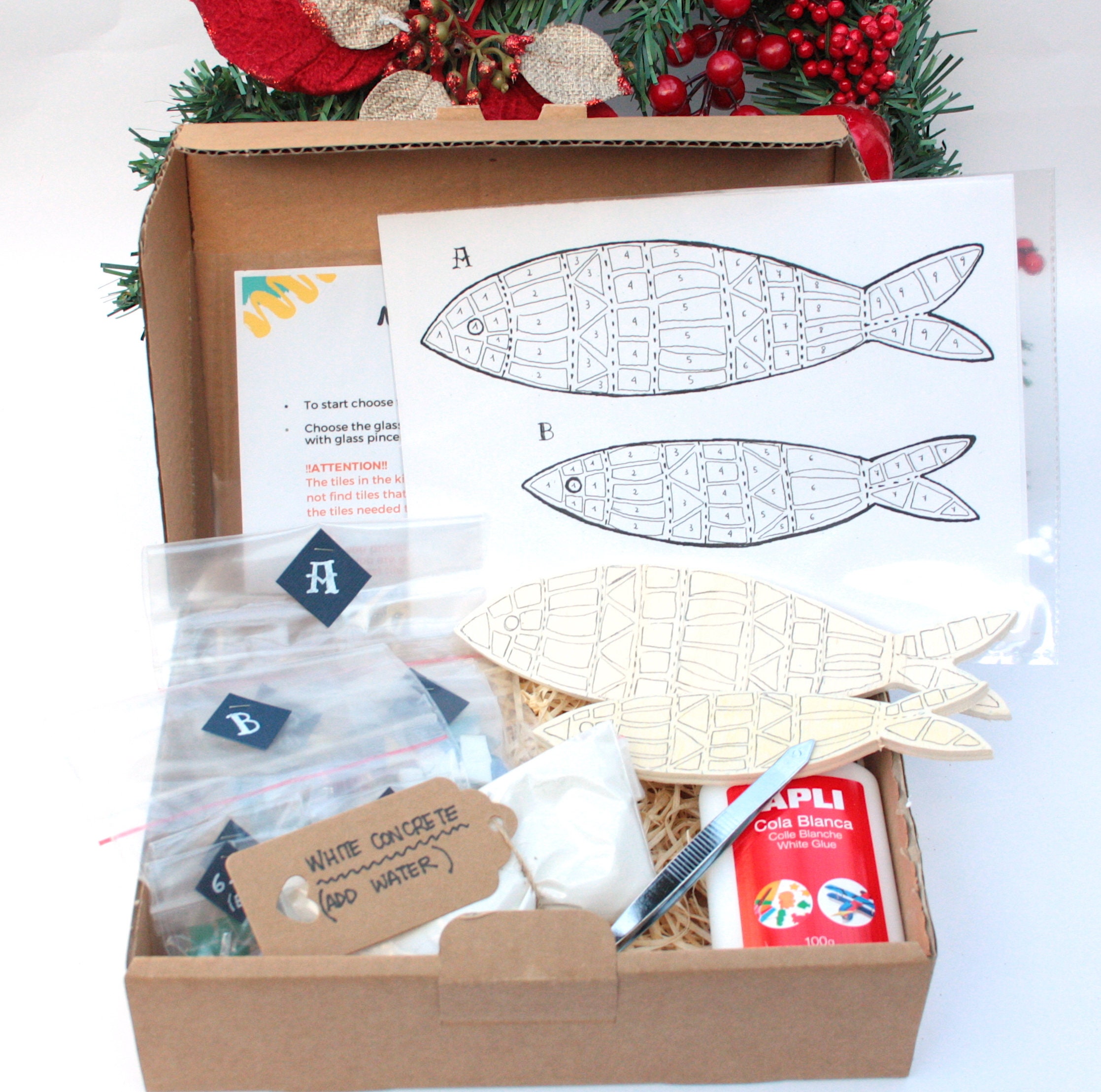 Glass sardine mosaic kit. DIY mosaic fish Christmas 2020 gift | Etsy