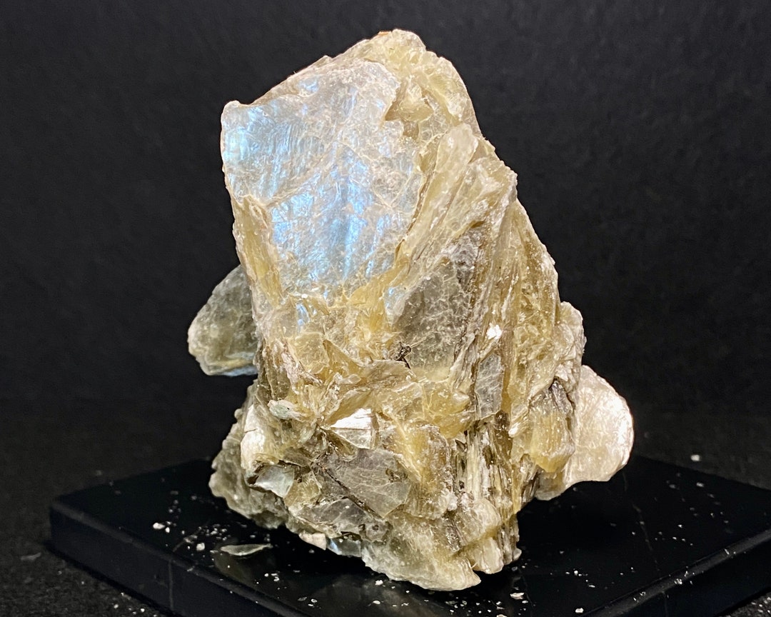 234g, 2.99W, Fascinating Raw Muscovite, Pineapple Muscovite, Muscovite ...
