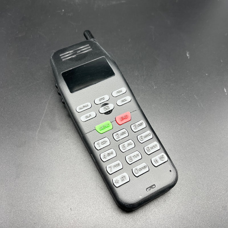 Scream Phone Prop - Etsy