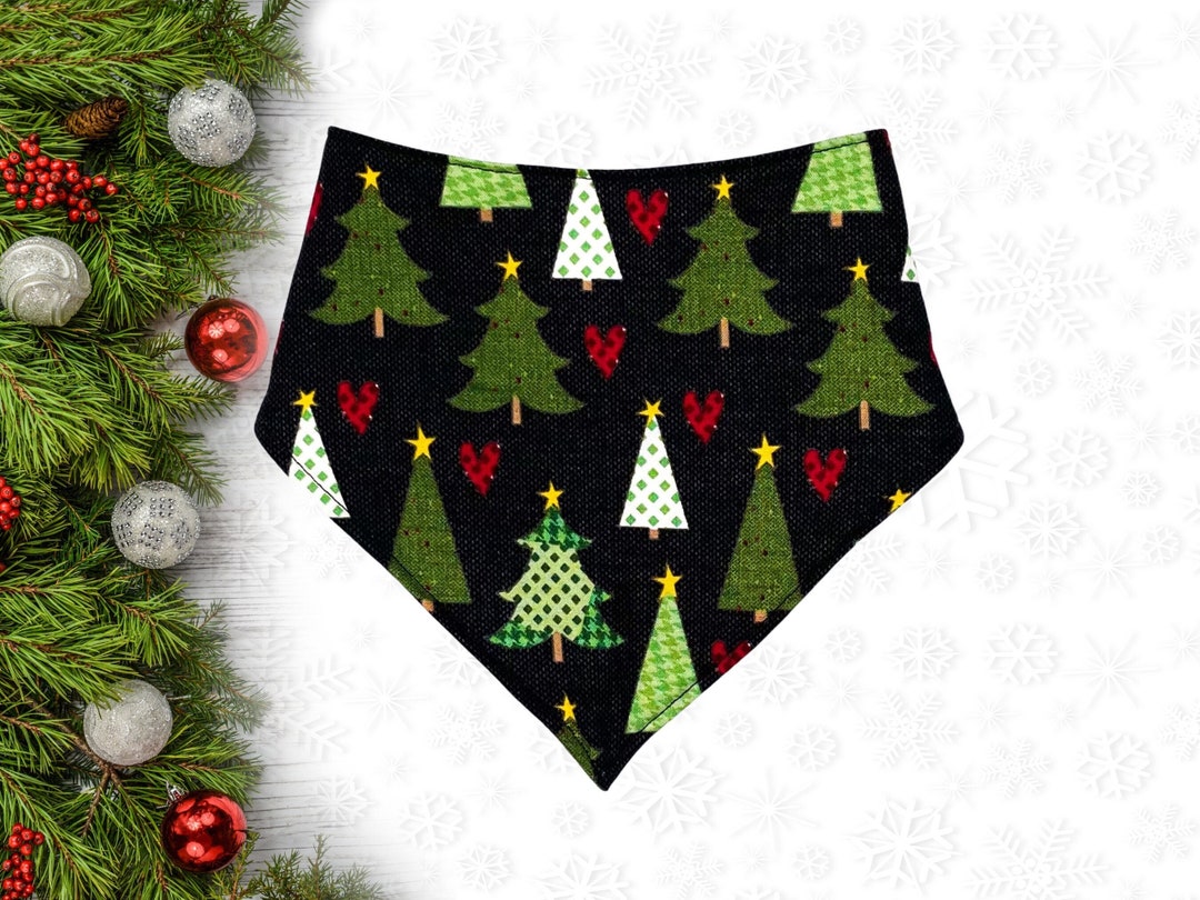 Christmas Bibs for Babies, Christmas Trees, Baby's First Christmas ...