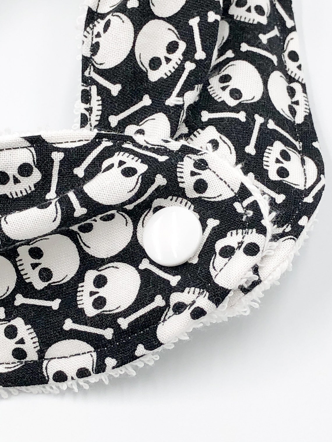 Skull Bib Halloween Baby Gift Skull and Bones First - Etsy