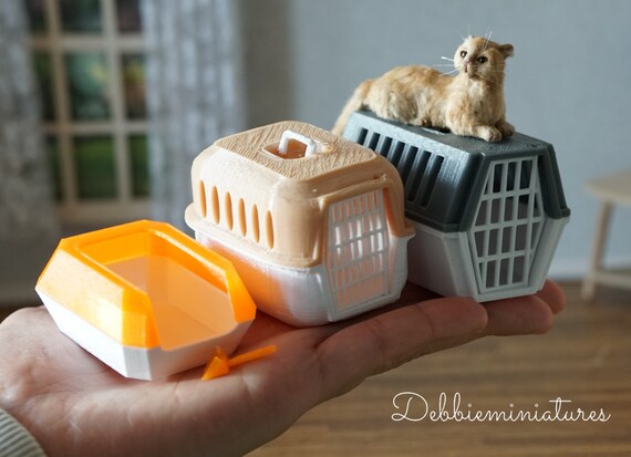 Miniatures Dollhouse Miniature 1:12th Scale Dog Cat Animal Pet Carrier ...