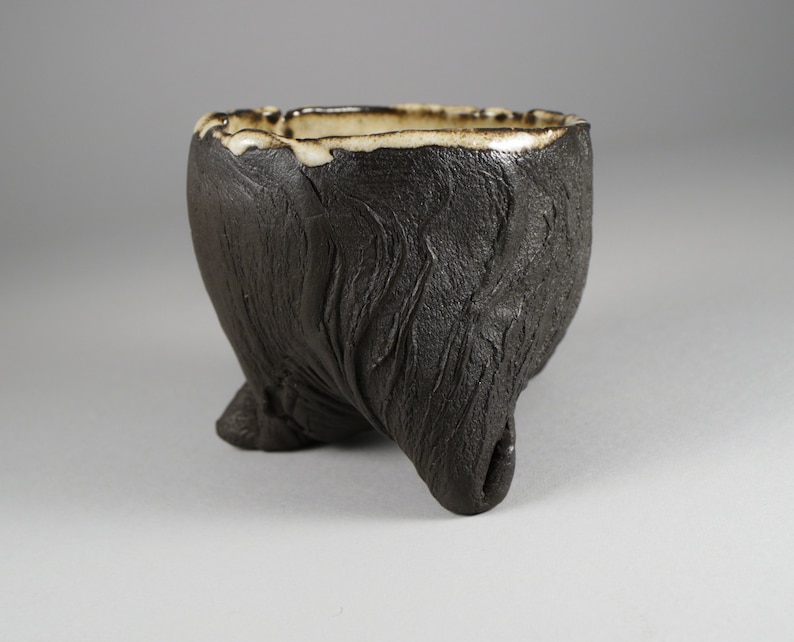 Yunomi o tazza da caffè nera "Lava" di Paul Fryman - Etsy Italia