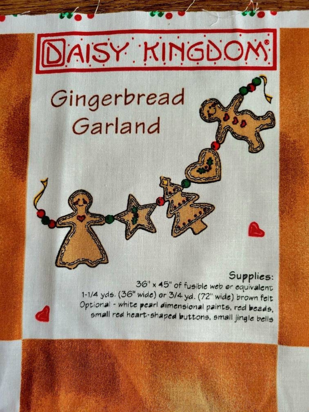 Daisy Kingdom Gingerbread Garland Fabric Panel, DIY Gingerbread Banner ...