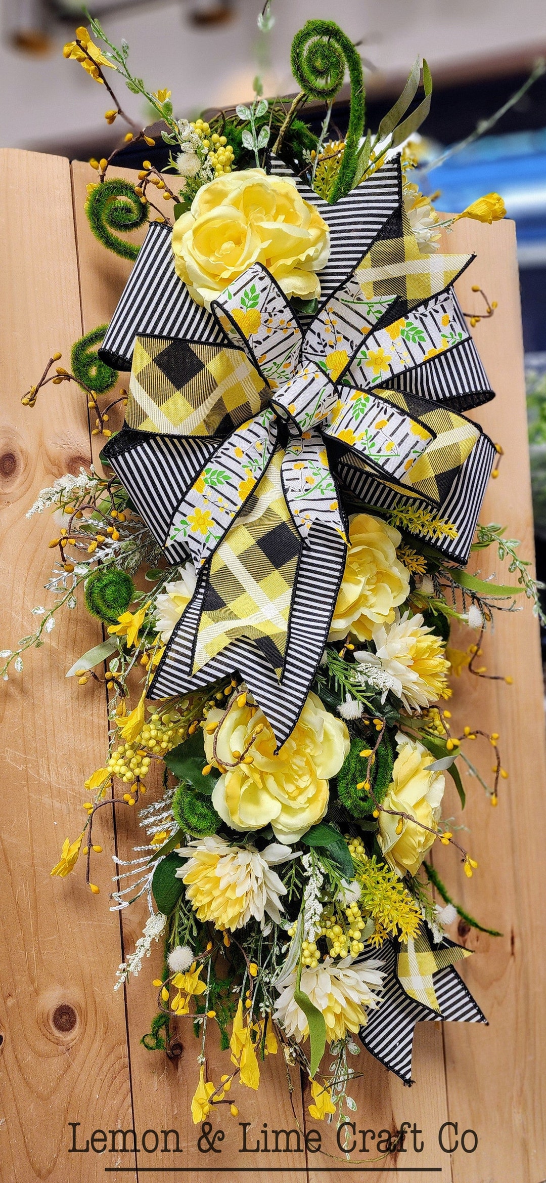 Sunny Days Ahead, Spring Swag, Spring Floral Swag, Mossy Swag, Mossy ...