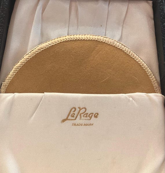 Rare LeRage Flapjack Lace Pattern Compact Lipstick Ho… - Gem