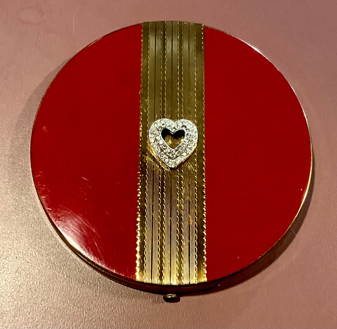 Vintage Rex Fifth Avenue Flapjack Powder Compact Rhinestones Heart Red ...