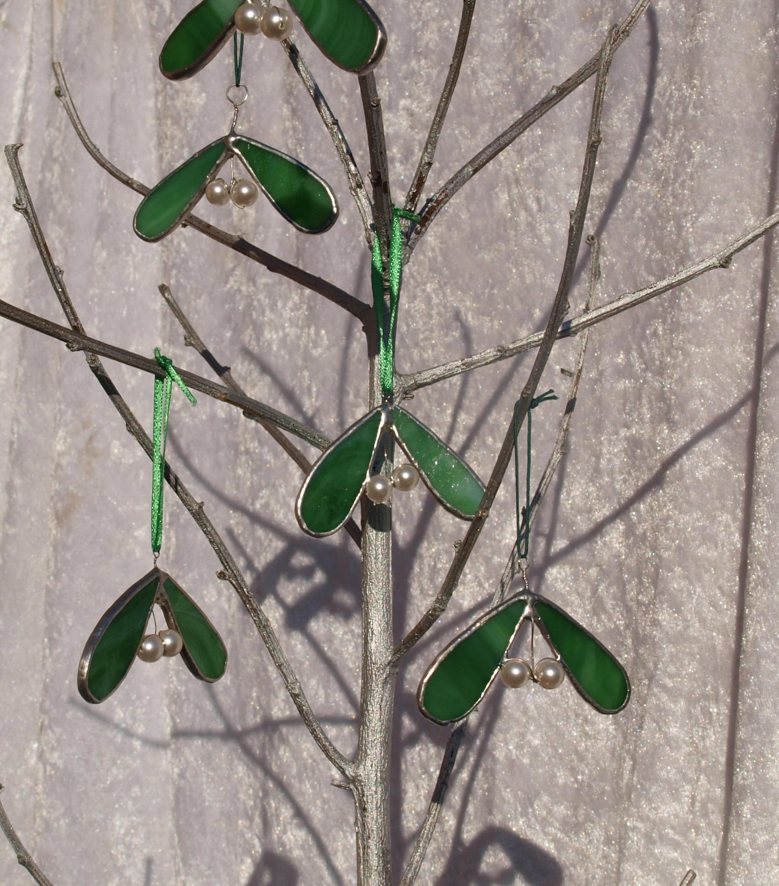 3 Glass Bauble Mistletoe Christmas Decoration Mistletoe Tree | Etsy