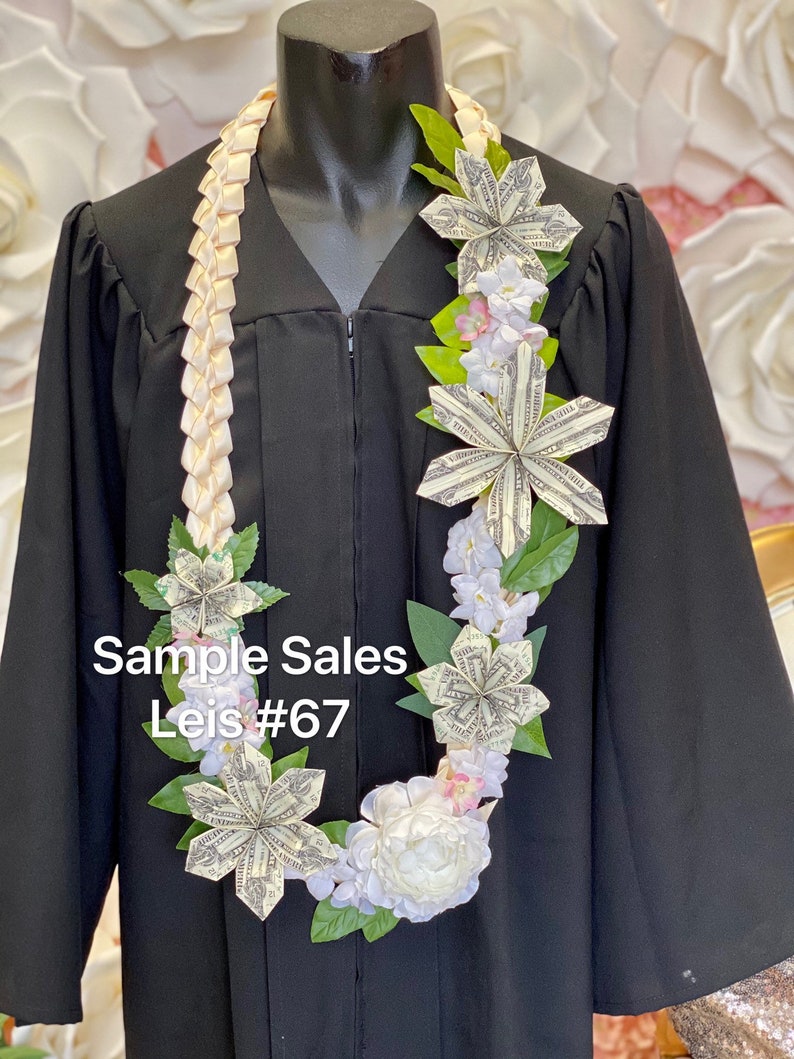 One of a kind Graduation money lei | Etsy