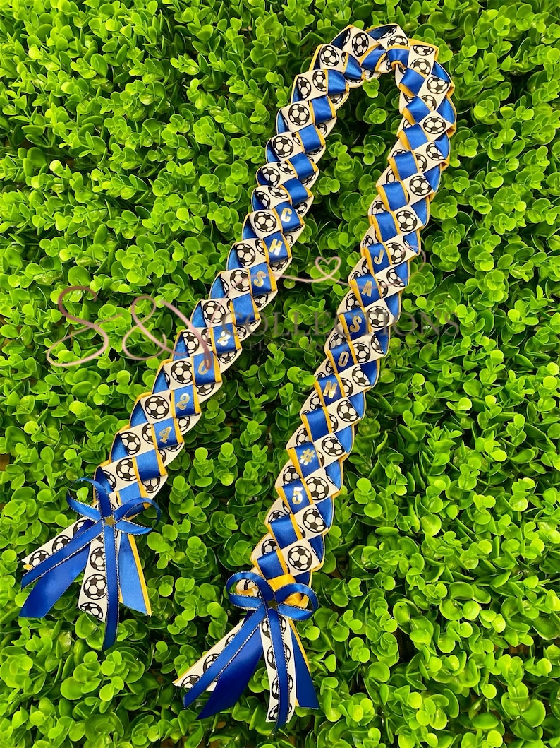 Personalized Soccer Graduation Lei, Custom Ribbon, Sports Lei - Etsy
