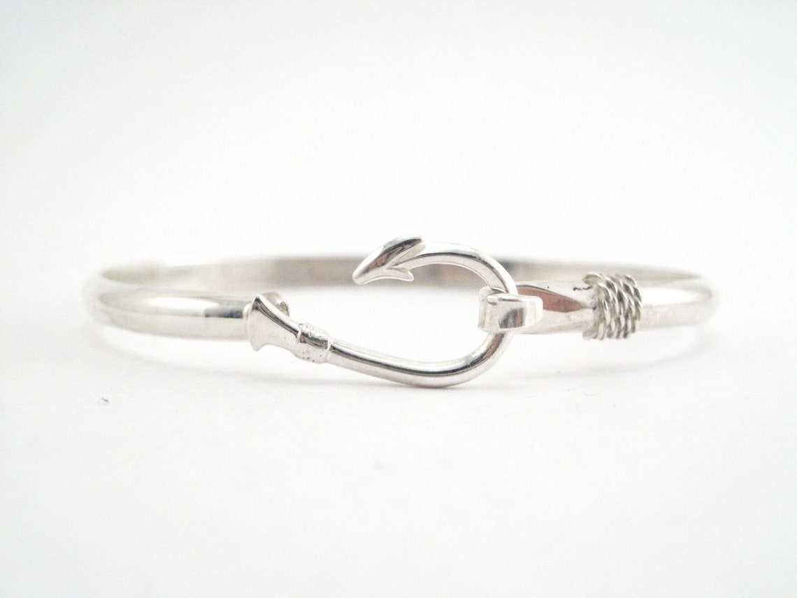 Cape Cod Fish Hook Bracelet - Etsy