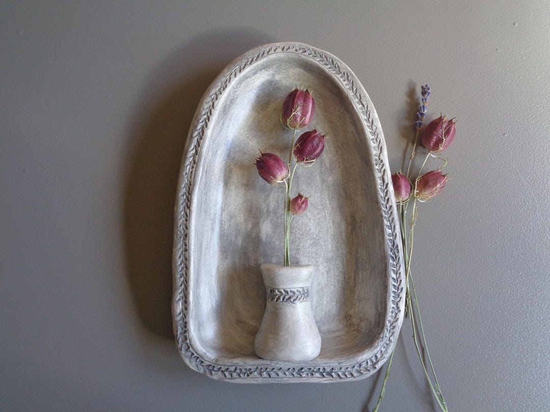 Clay Wall Shrine With Mini Vase and Dried Flowers, Pale Gray Carved ...