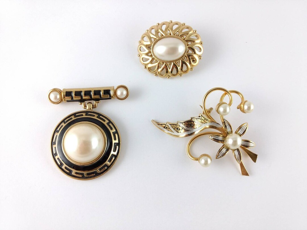 Avant Garde Brooches - Vintage Jewelry - Goldtone - Faux Pearl - Etsy