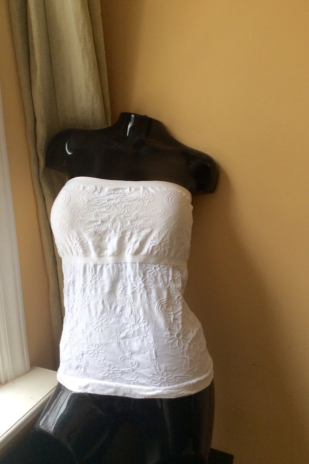 Strapless White Bustier Tube Seamless Stretch Top With Cup Bra Double ...