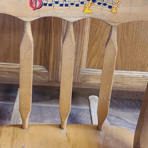 Vintage Williamsburg Musical Kids Wooden Rocking Chair With Musical Box ...