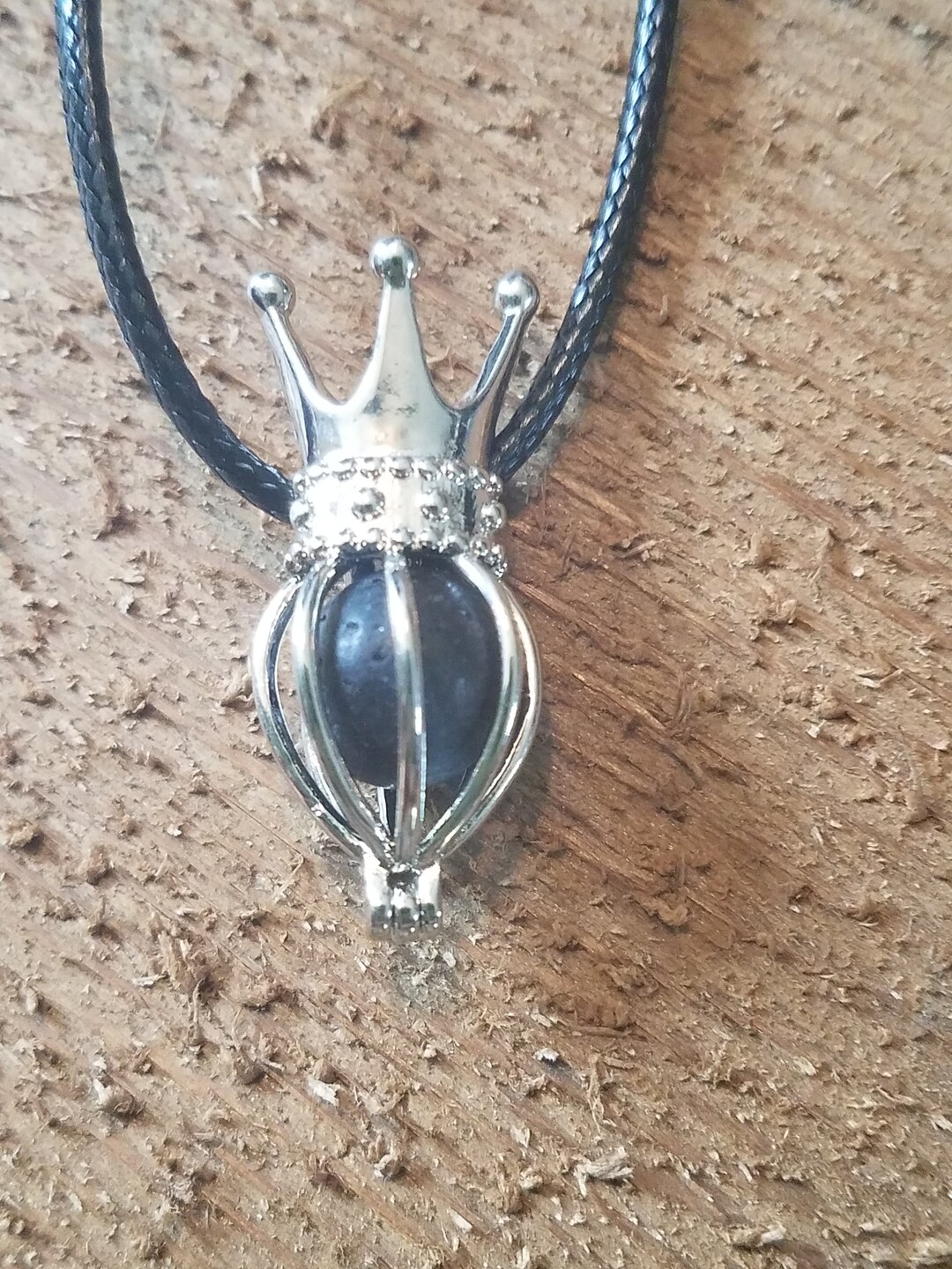 QUEEN Locket With Lava Stone Necklace for Essential Oils - Etsy