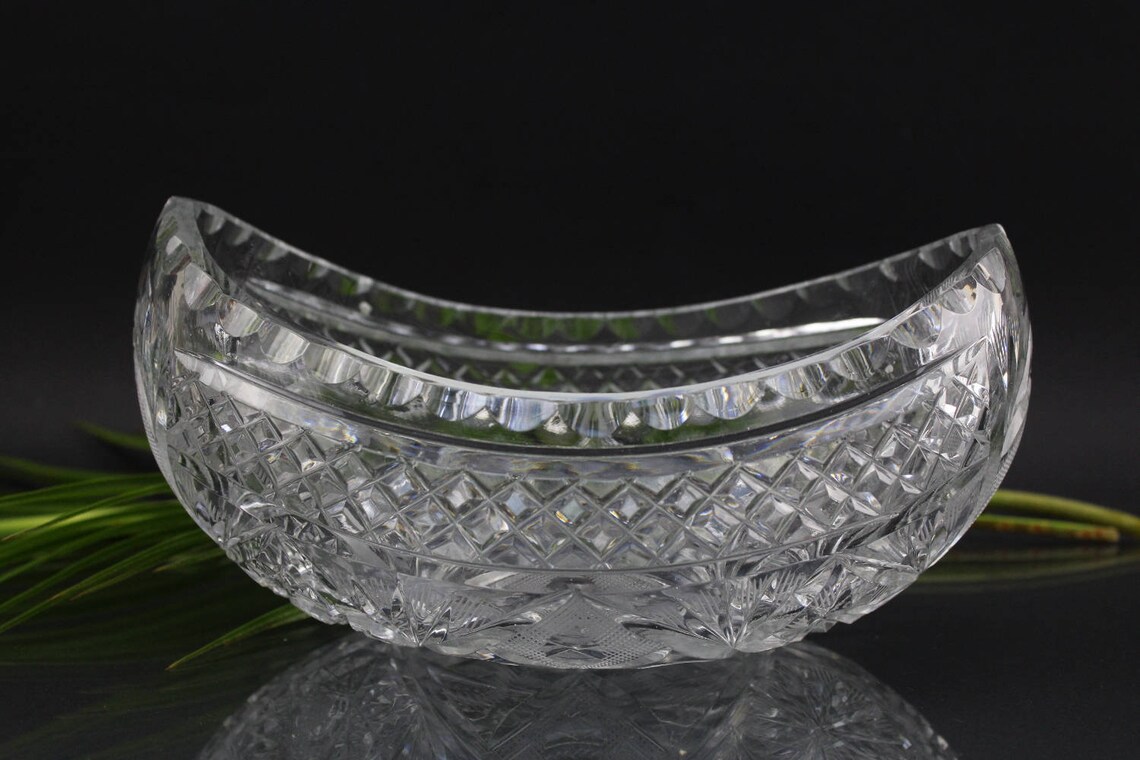 Glass Bleed Crystal Bowl Bowl With Embellishments Bonboniere ...
