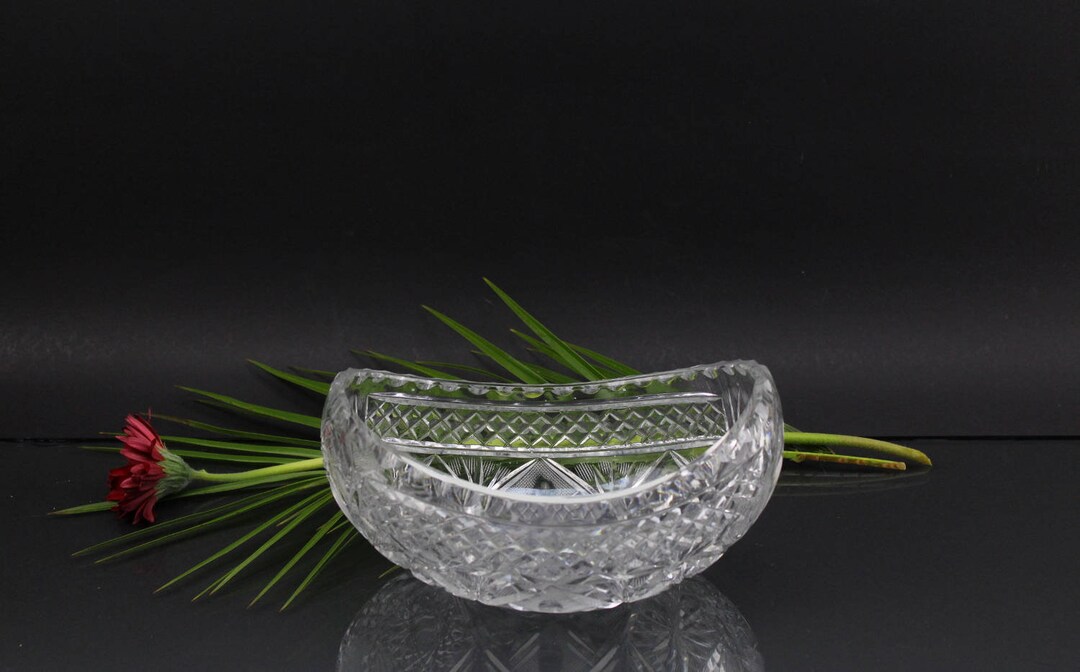 Glass Bleed Crystal Bowl Bowl With Embellishments Bonboniere Handarbeit ...