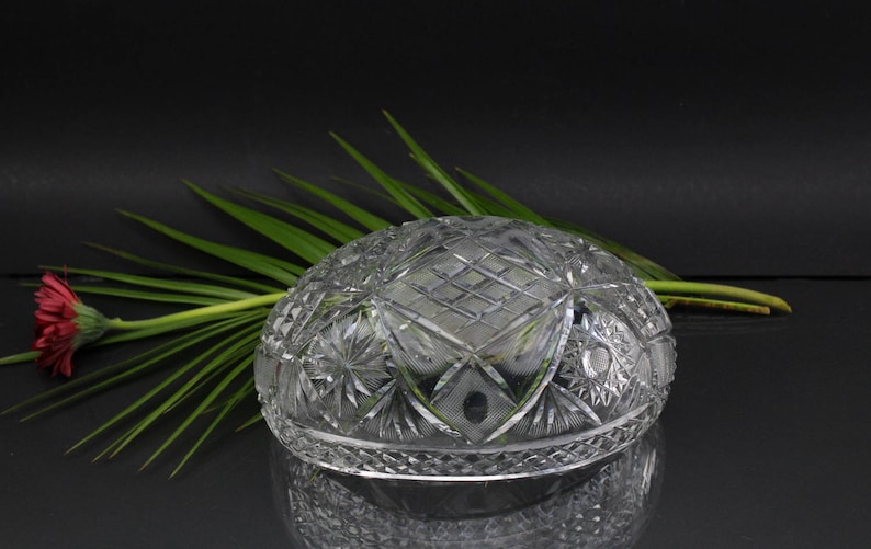 Glass Bleed Crystal Bowl Bowl With Embellishments Bonboniere ...