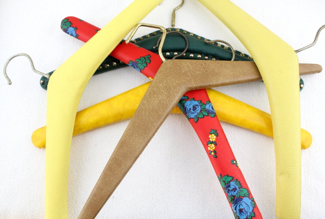 6 Pieces Retro Coat Hangers From the 50s With Leather Handcraft Mid ...