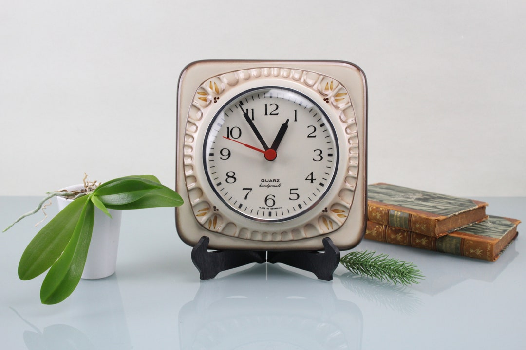 Vintage. Clock From the 70s Wall Clock Fat Lava Clock From the - Etsy ...