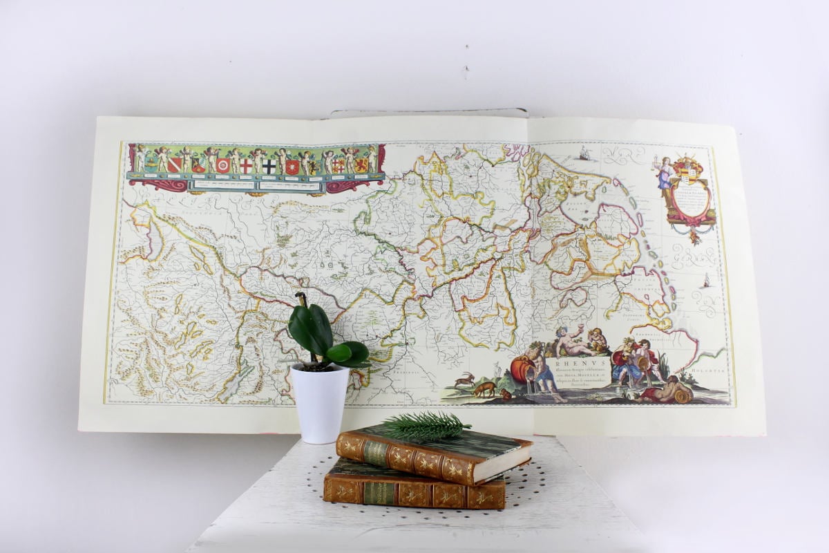 Old Map of Wall Picture to Fold. Vintage Antique Maps European | Etsy ...