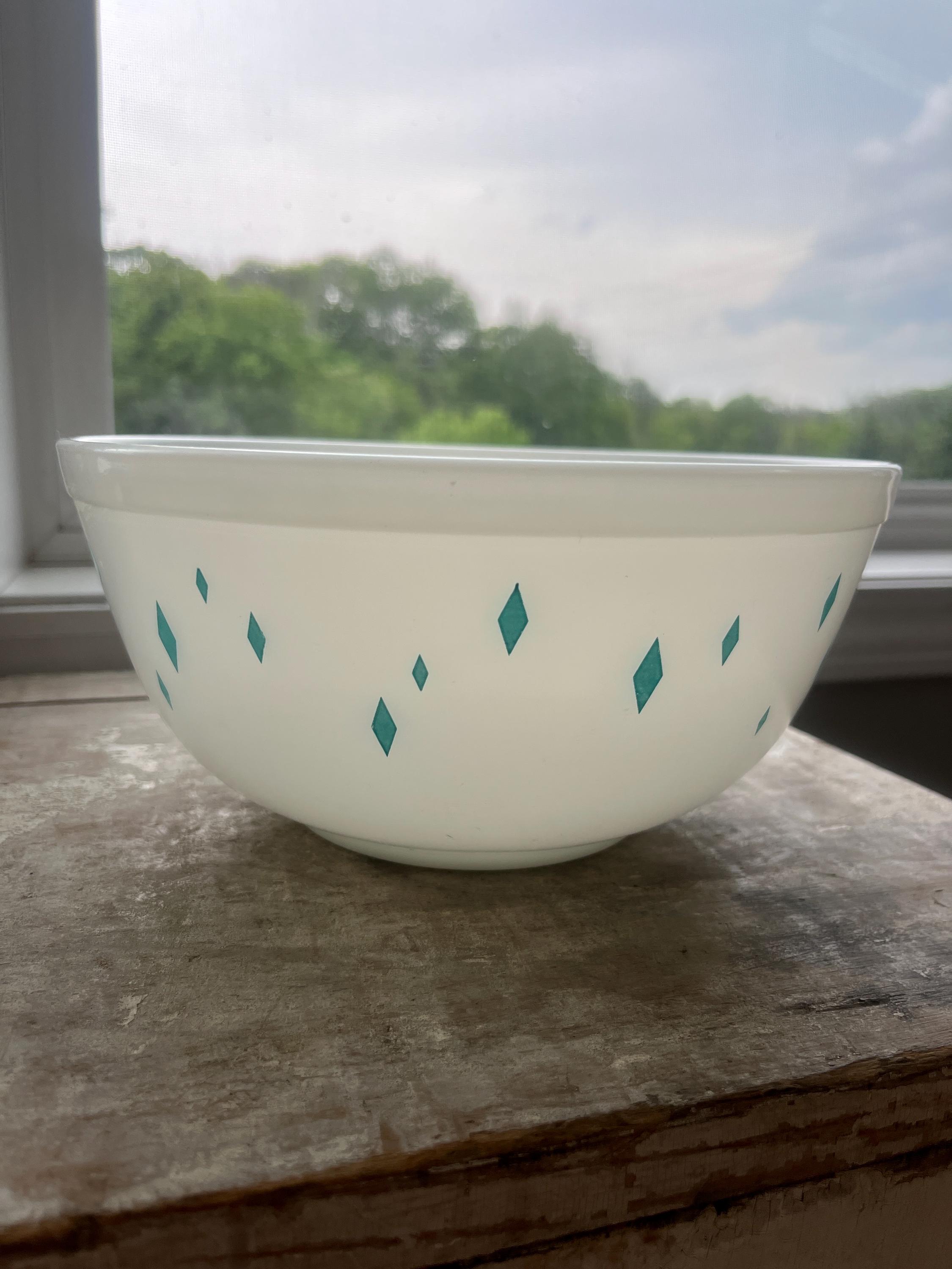Pyrex Rare Dainty Maid Turquoise Diamond Mixing Bowl - Etsy