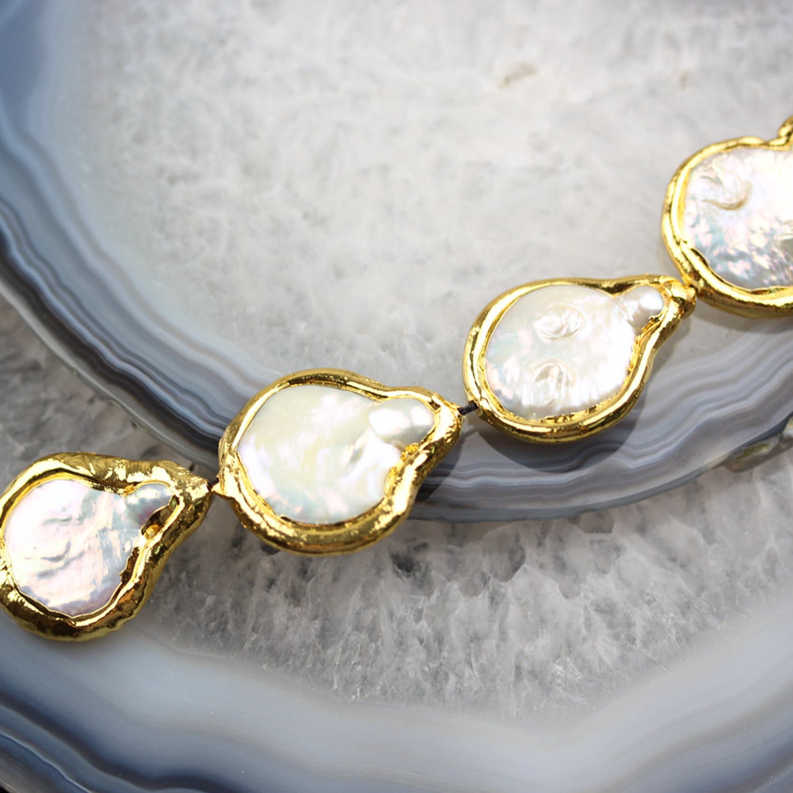 10pcs/lot Freeform Flat Drop White Pearl Shell With Gold - Etsy