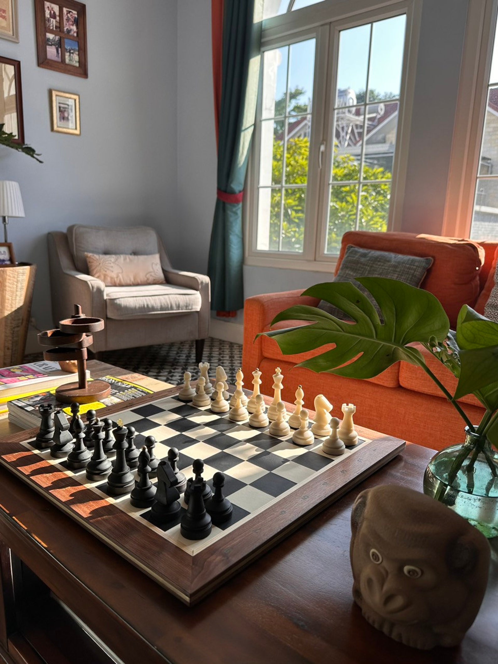 Bespoke Tournament Chess Set, Wooden Leather Lacquered Bold Chess Set ...