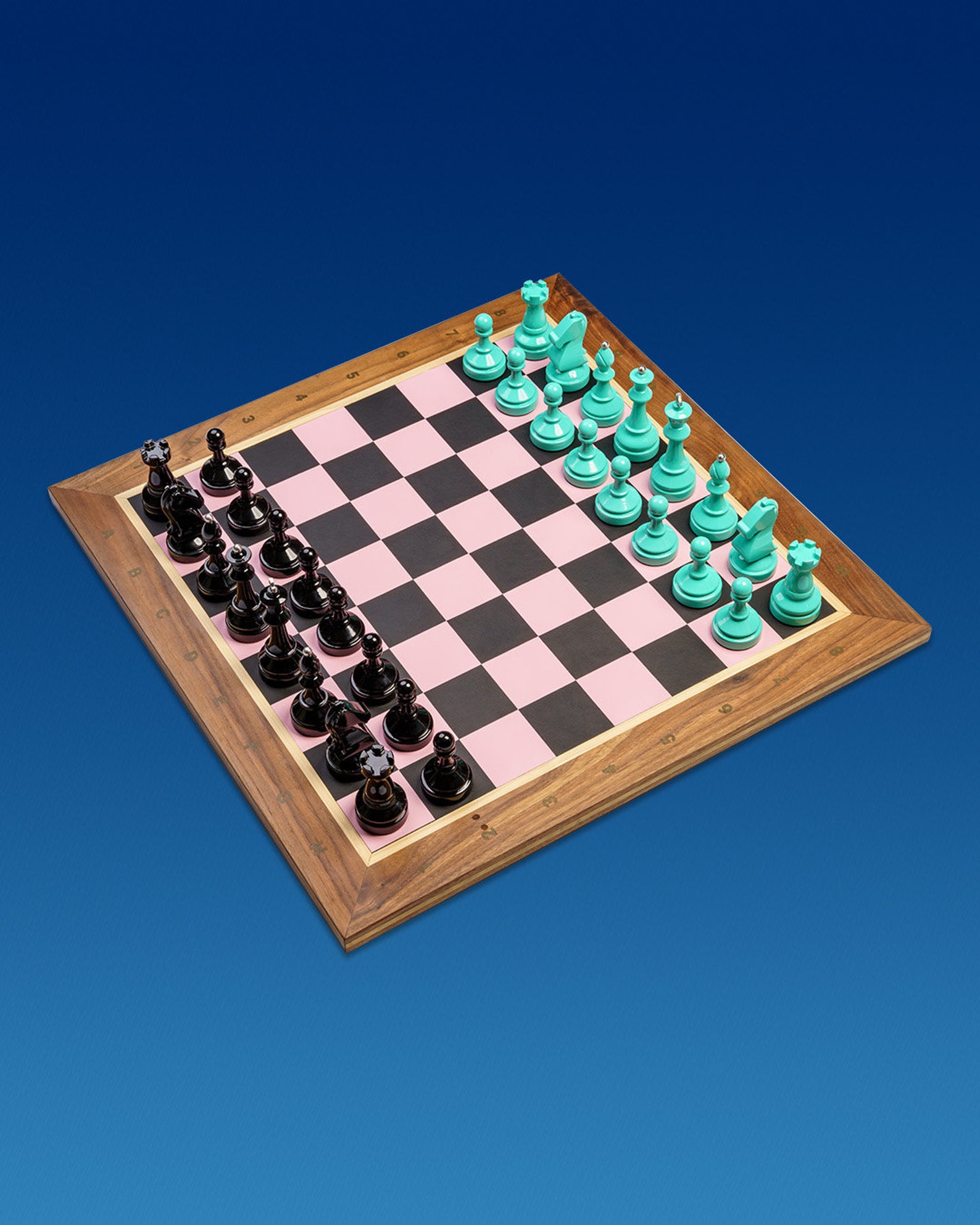 Bespoke Tournament Chess Set, Wooden Leather Lacquered Bold Chess Set ...