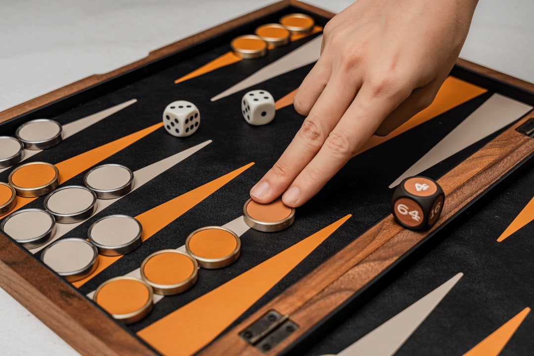 Backgammon board game store