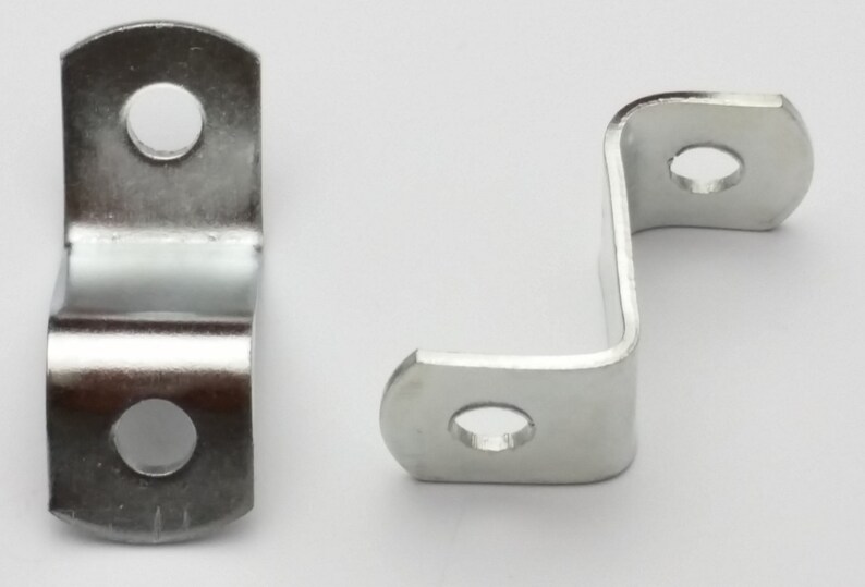 3/4 Inch Offset Clips for Canvas and Picture Framing. Screws Included ...