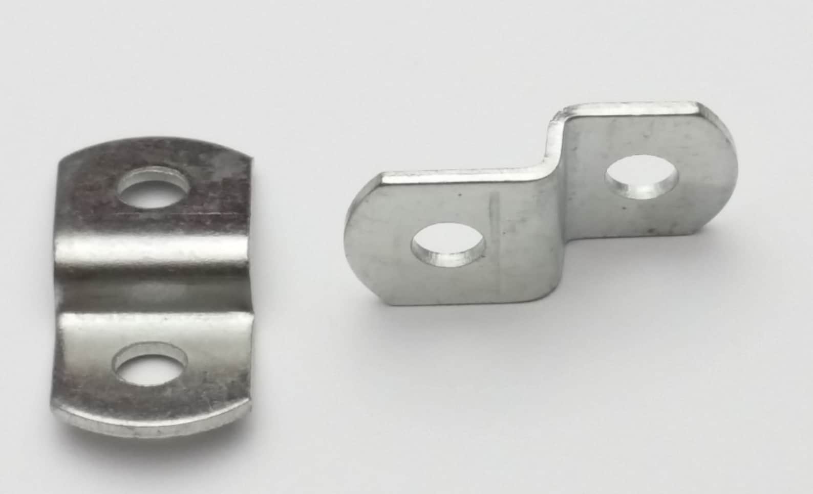 1/4 Inch Offset Clips for Canvas and Picture Framing. Screws Included ...