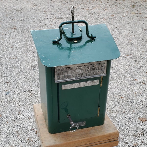 Shop Antique Mailbox - Etsy