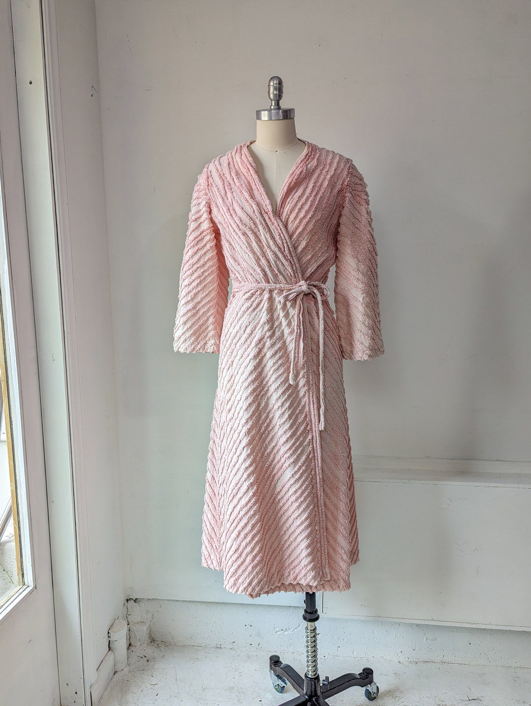 Vintage 1940s Pink Chenille Cotton Robe Long Maxi 30's 40's Antique ...