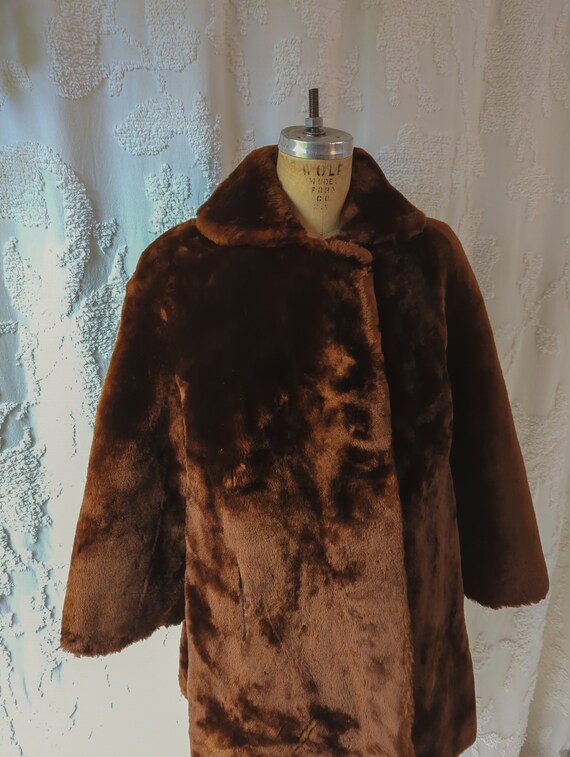 Vintage 1940s Chocolate Brown Mouton Fur Swing Coat /… - Gem