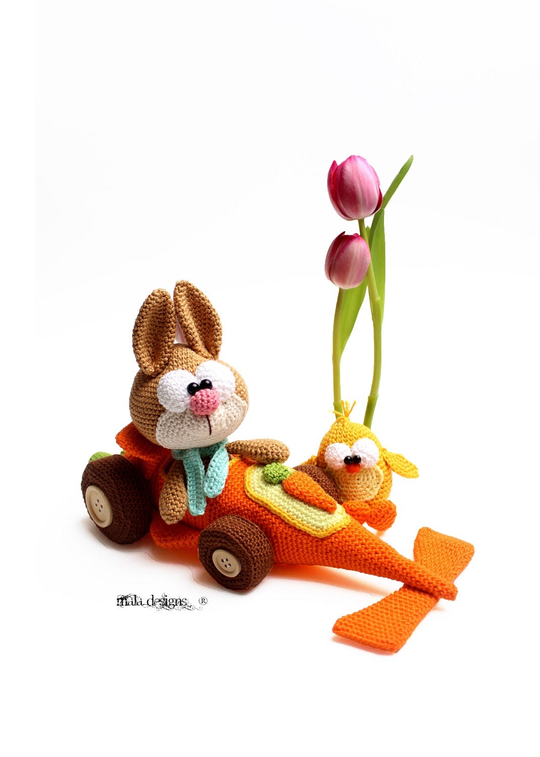 Carrotcar With Bunnies and Chicken Crochet Pattern by Mala - Etsy Sweden