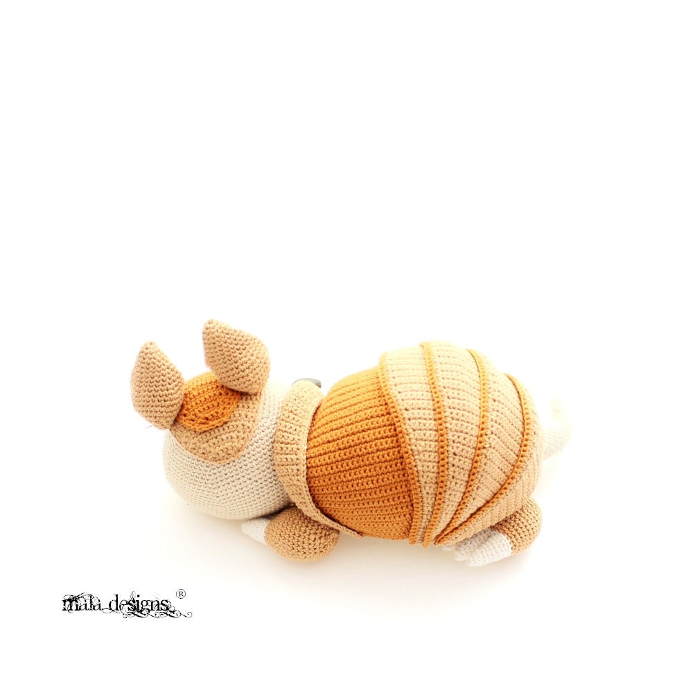 Armadillo Crochet Pattern by Mala Designs ® - Etsy Australia