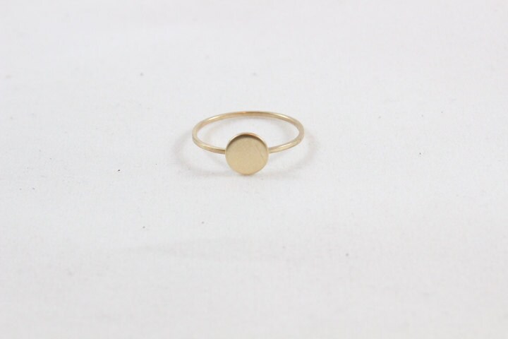 Tiny Circle Ring // Sterling Silver or 14k Gold Filled Ring | Etsy