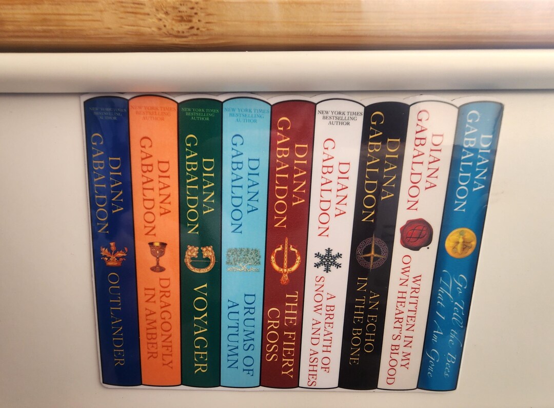 MAGNET Time Travel Book Stack | Outlander Diana Gabaldon | Claire Jamie ...